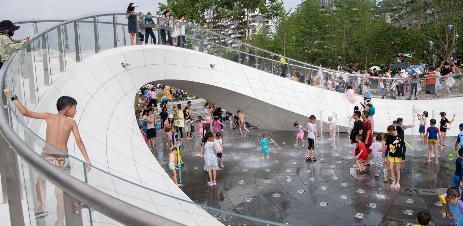 5 Innovative Urban Park Projects Embracing the Power of Water Resources ...