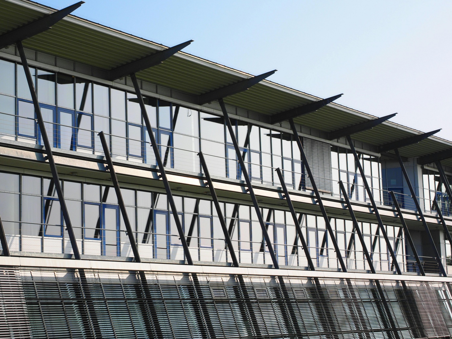 7 Innovative and Energy-Efficient Building Projects Across the Globe ...