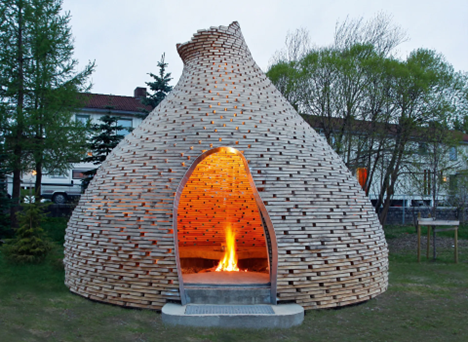 8 Incredible Buildings Crafted from Wood Around the World ...