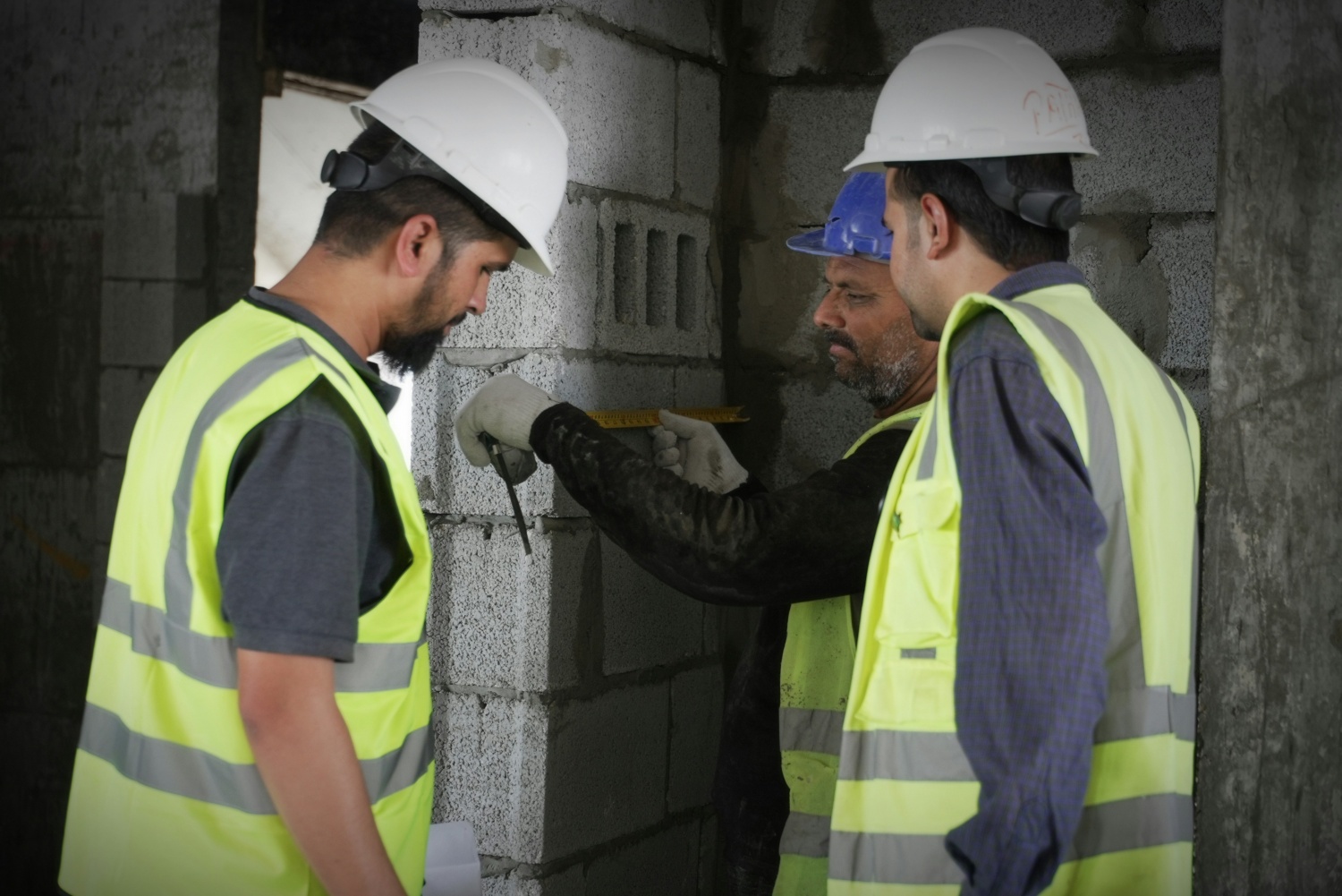 Understanding 7 Crucial Duties of a Construction Project Manager ...