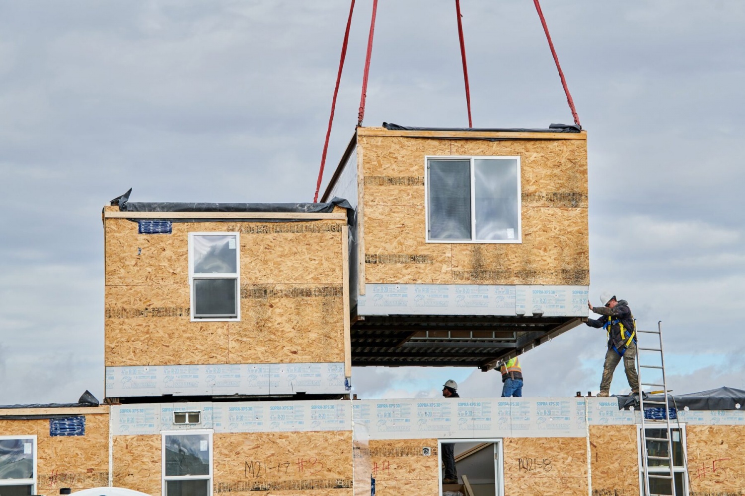 Top 7 Global Giants Embracing Modular Construction | Construction Times